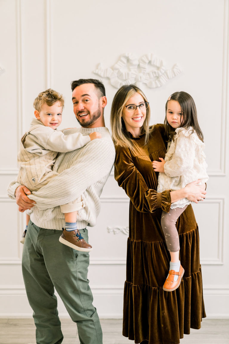 The Boudreau family shoot at Mint Room Studios - www ...